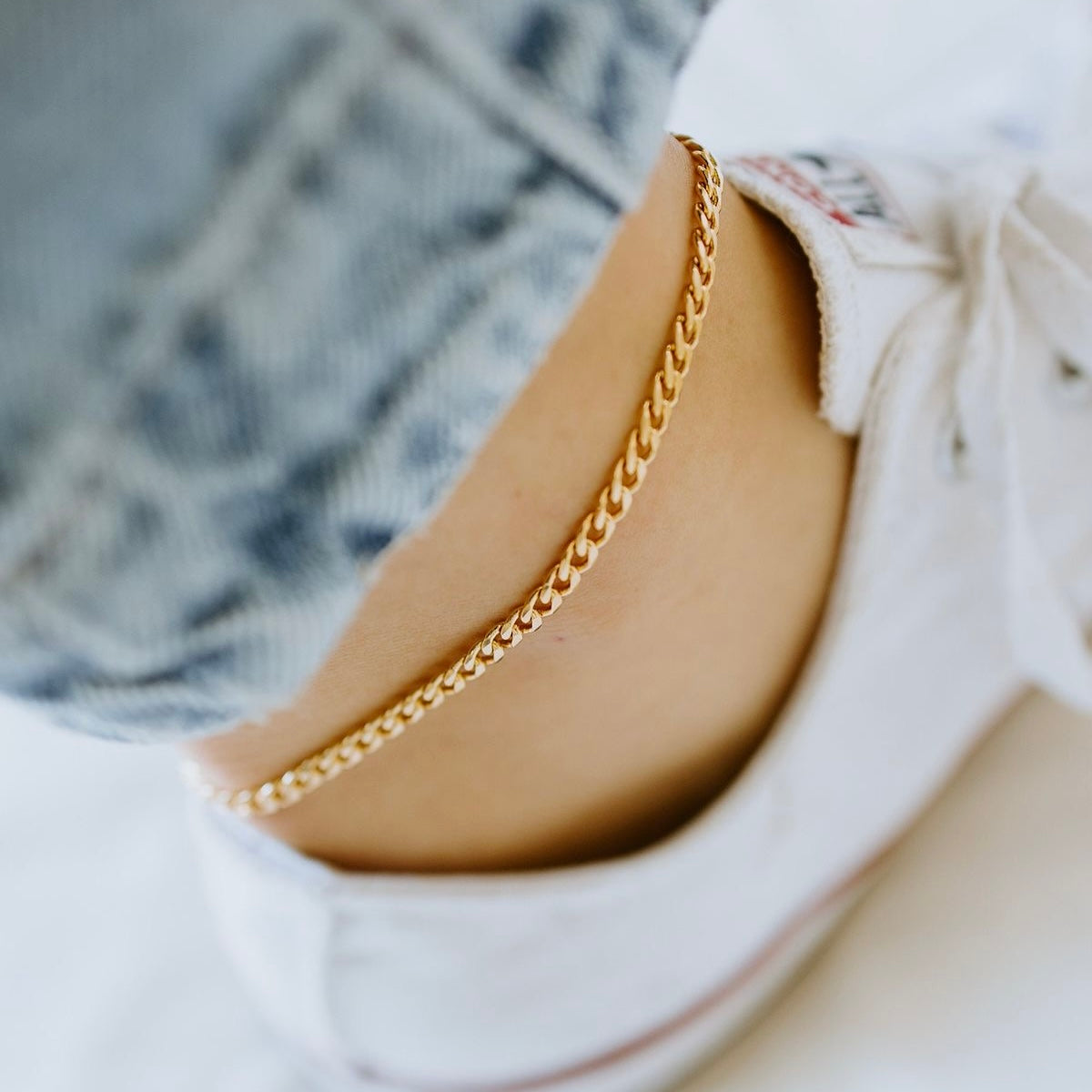 Хөлний зүүлт – TITEM